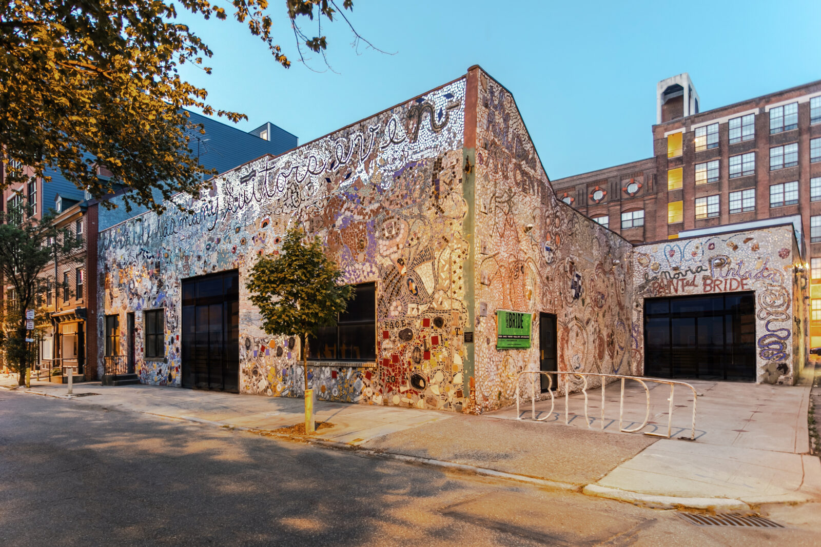 The Painted Bride Mural - Philadelphia's Magic Gardens
