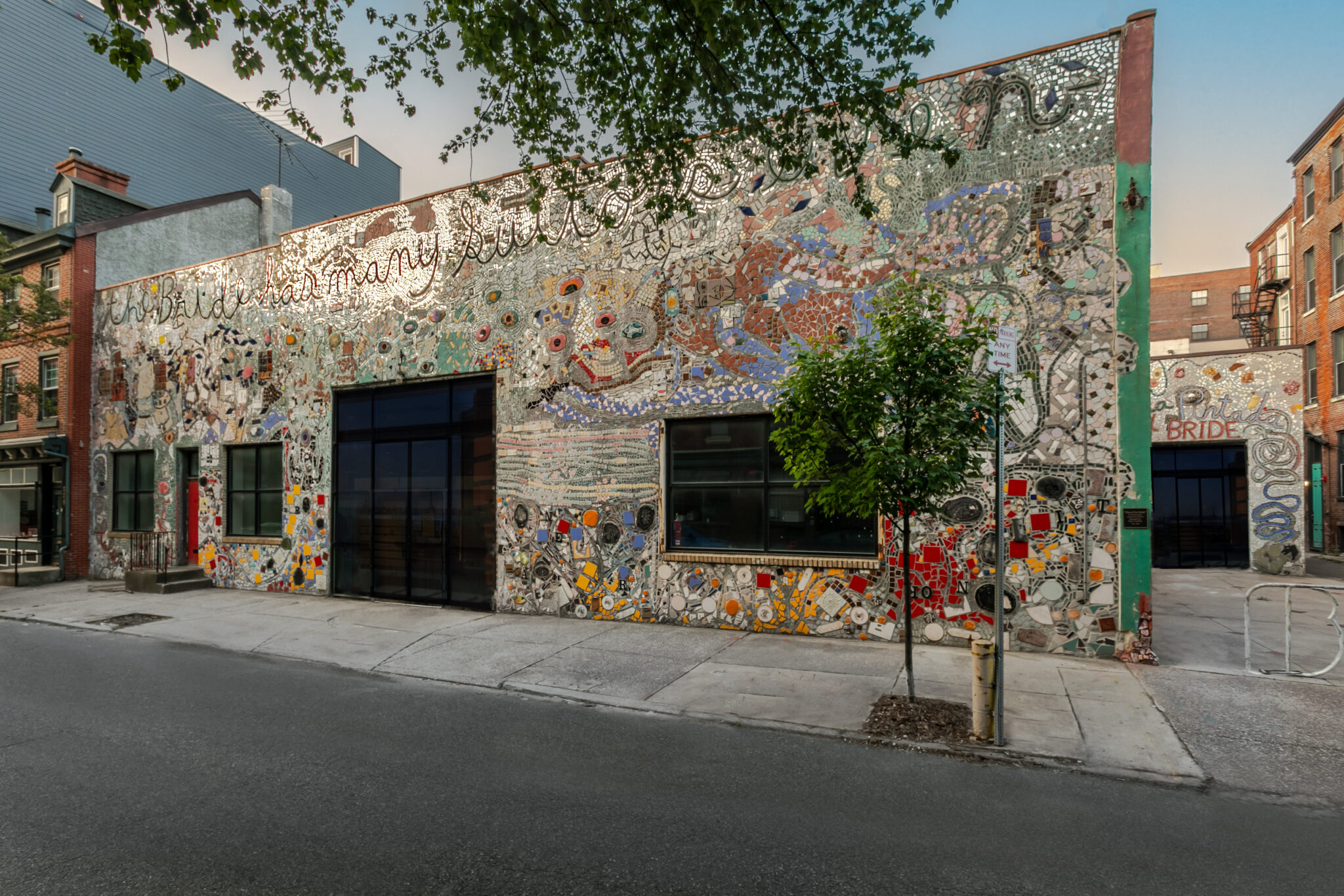 The Painted Bride Mural - Philadelphia's Magic Gardens