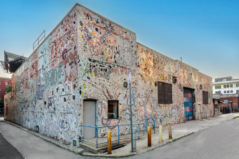 The Painted Bride Mural - Philadelphia's Magic Gardens