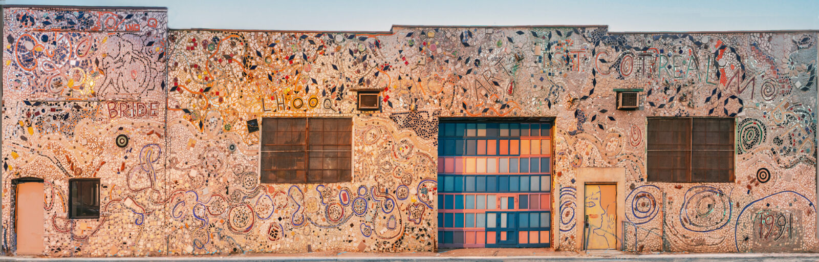 The Painted Bride Mural - Philadelphia's Magic Gardens