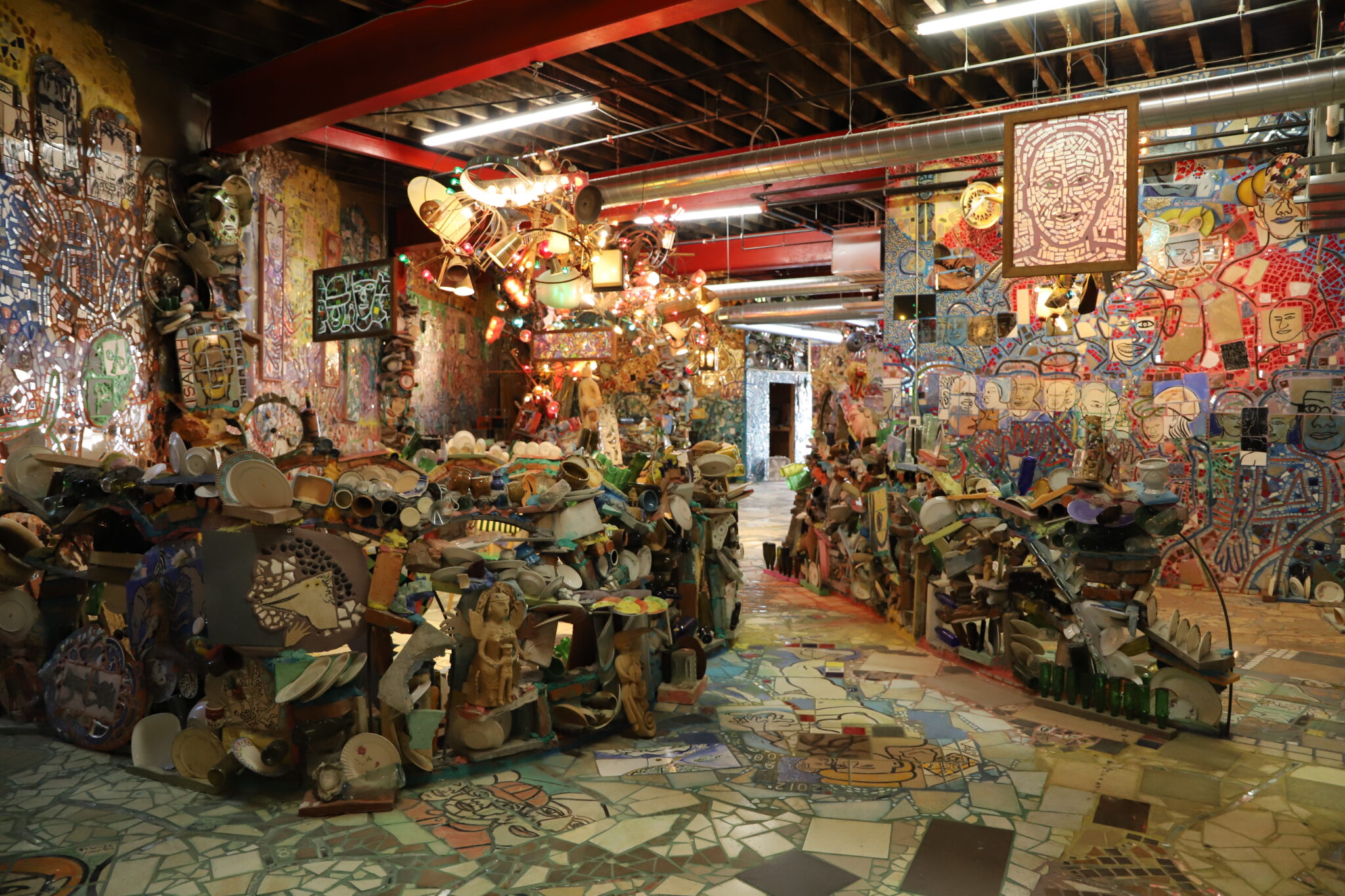 The Magic Gardens Studio - Philadelphia's Magic Gardens